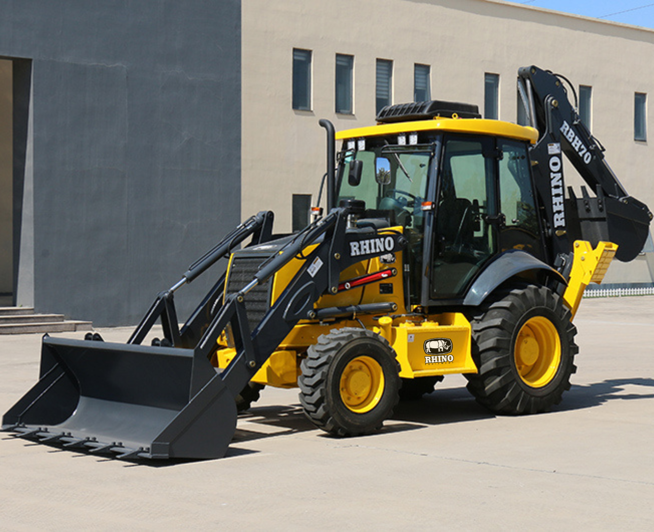 Backhoe Loaders - Rhino Equipment
